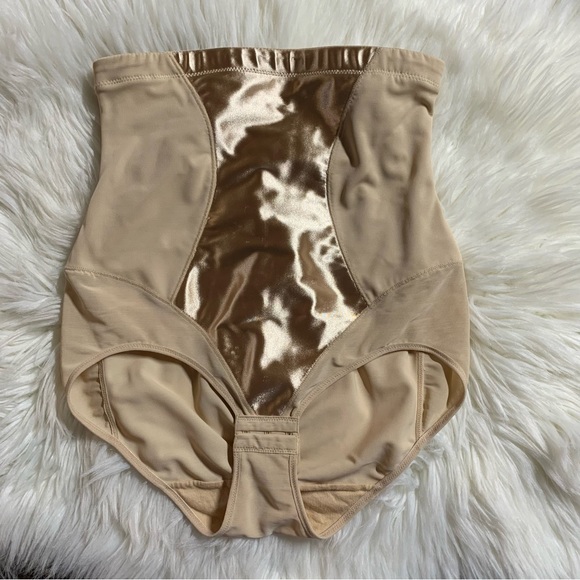 Maidenform | Intimates & Sleepwear | Maidenform Tummy Solution High ...